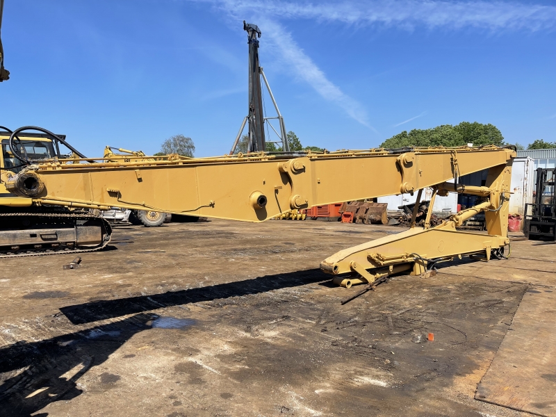 CATERPILLAR UHD BOOM 19.3 M FITS 330 | Hogeboom Machinery | Hogeboom ...