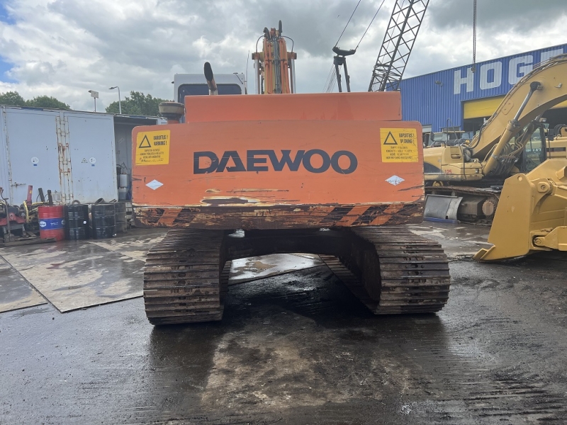 daewoo dh220lc | Hogeboom Machinery | Hogeboom Machinery
