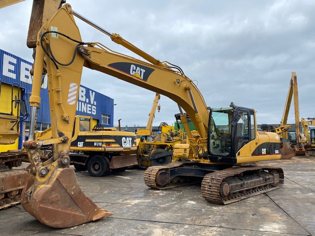 Caterpillar 322 CL Excavator | Hogeboom Machinery | Hogeboom Machinery