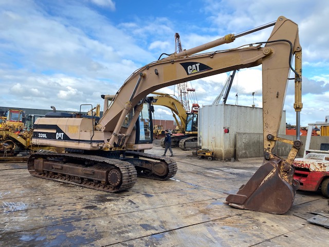 Caterpillar 320 L Excavator | Hogeboom Machinery | Hogeboom Machinery