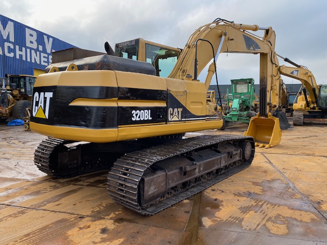 Caterpillar 320 BL excavator | Hogeboom Machinery | Hogeboom Machinery
