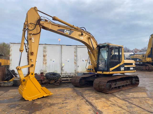 Caterpillar 318 BL Excavator 3648 | Hogeboom Machinery | Hogeboom Machinery