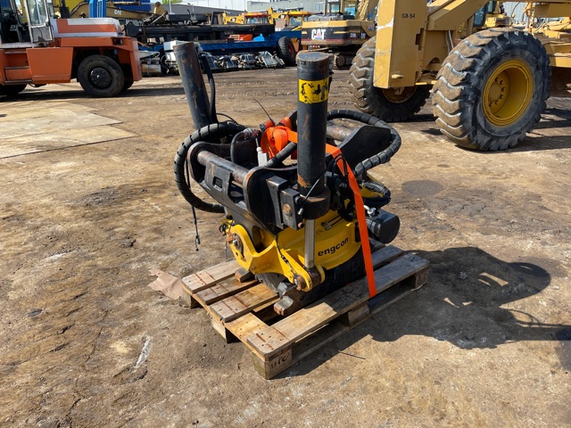 Engcon EC 30 rototilt for 25 tons excavator 3757 | Hogeboom Machinery ...