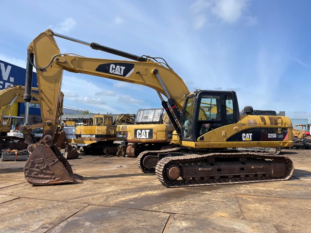 Caterpillar 325 DL Excavator | Hogeboom Machinery | Hogeboom Machinery