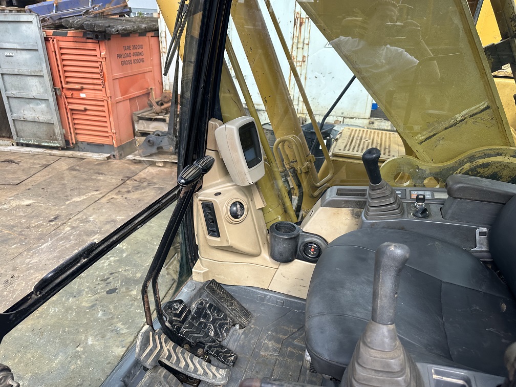 caterpillar 325c | Hogeboom Machinery | Hogeboom Machinery