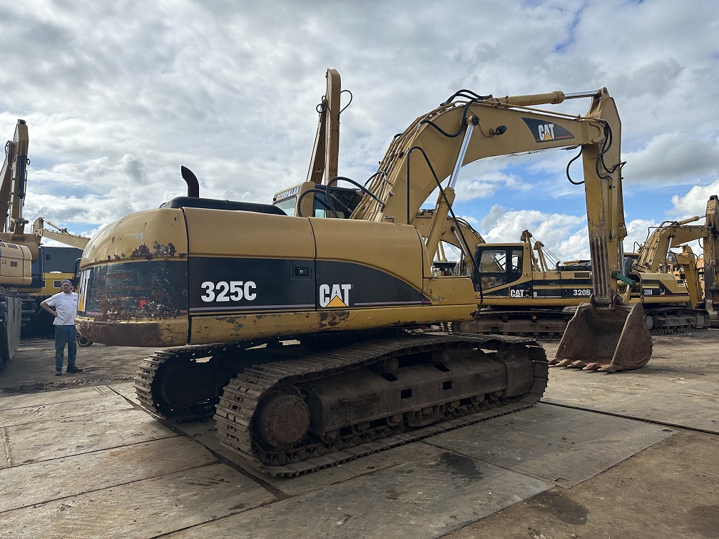 caterpillar 325c | Hogeboom Machinery | Hogeboom Machinery