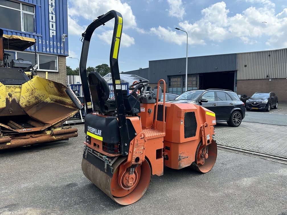 caterpillar cb22 | Hogeboom Machinery | Hogeboom Machinery