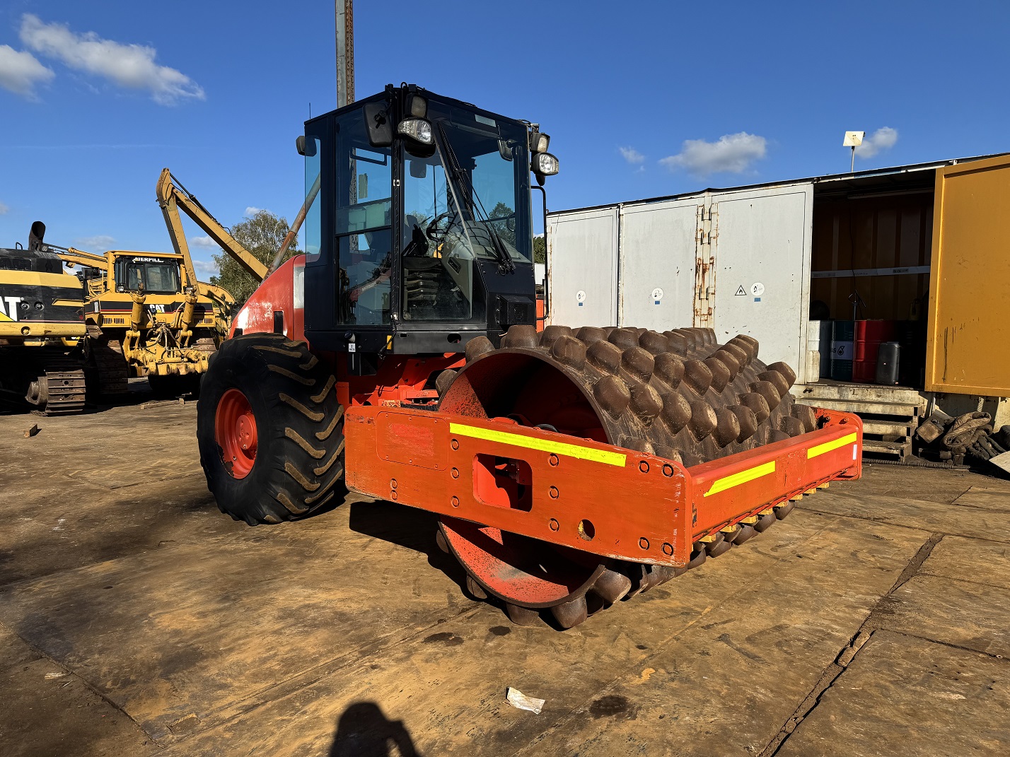 caterpillar cp533e | Hogeboom Machinery | Hogeboom Machinery