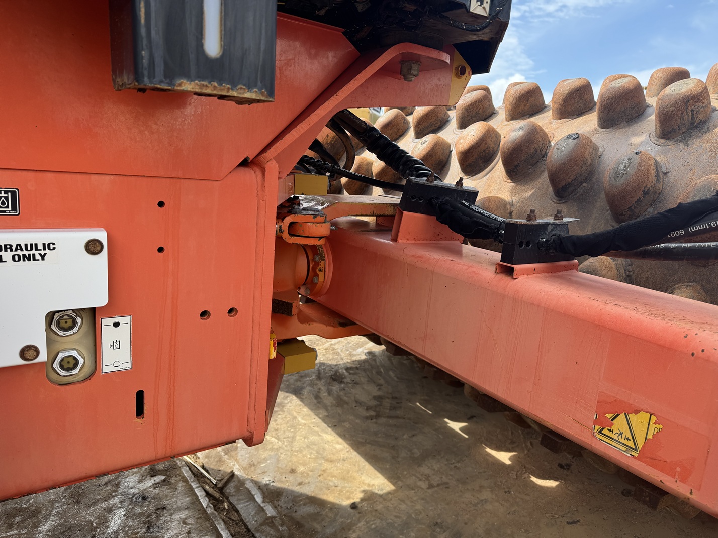 caterpillar cp76 | Hogeboom Machinery | Hogeboom Machinery