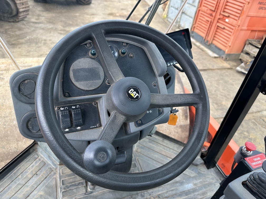 caterpillar cs74 | Hogeboom Machinery | Hogeboom Machinery