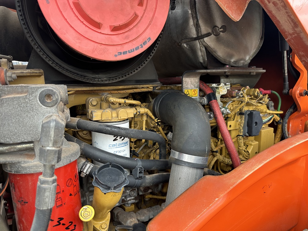 caterpillar cs74 | Hogeboom Machinery | Hogeboom Machinery