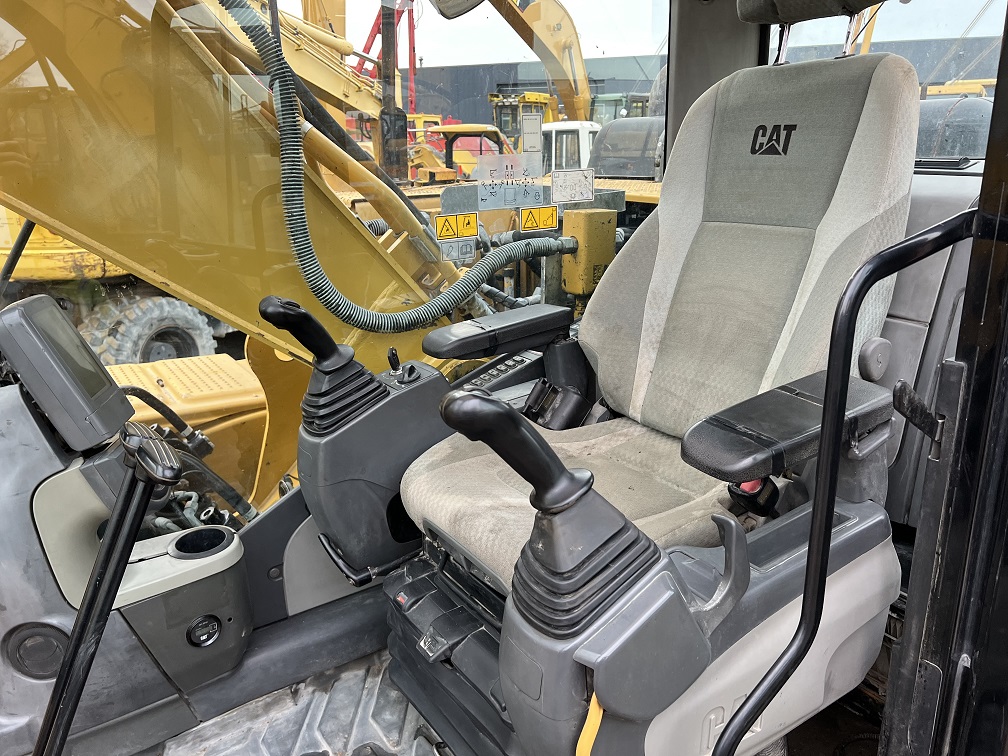 caterpillar 319dl | Hogeboom Machinery | Hogeboom Machinery
