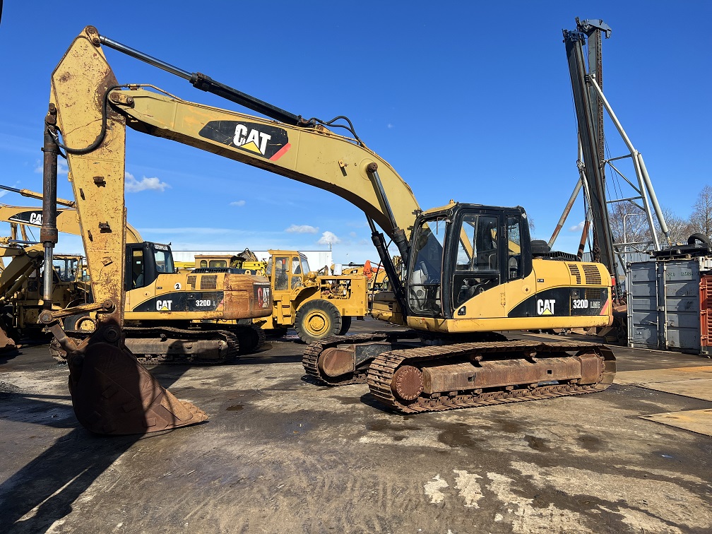 caterpillar 320dl | Hogeboom Machinery | Hogeboom Machinery