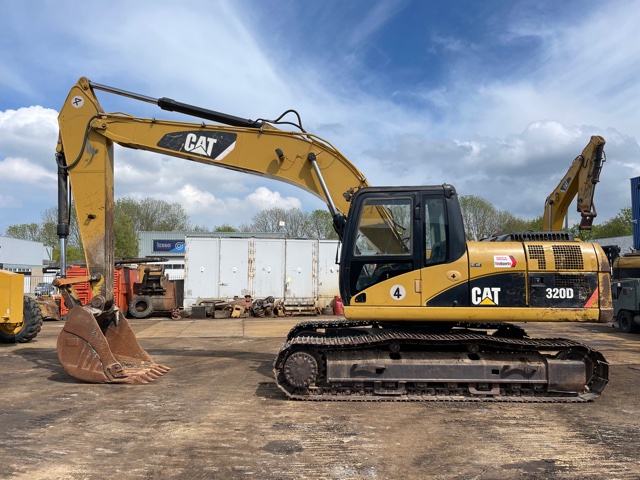 Caterpillar 320 DL Excavator | Hogeboom Machinery | Hogeboom Machinery