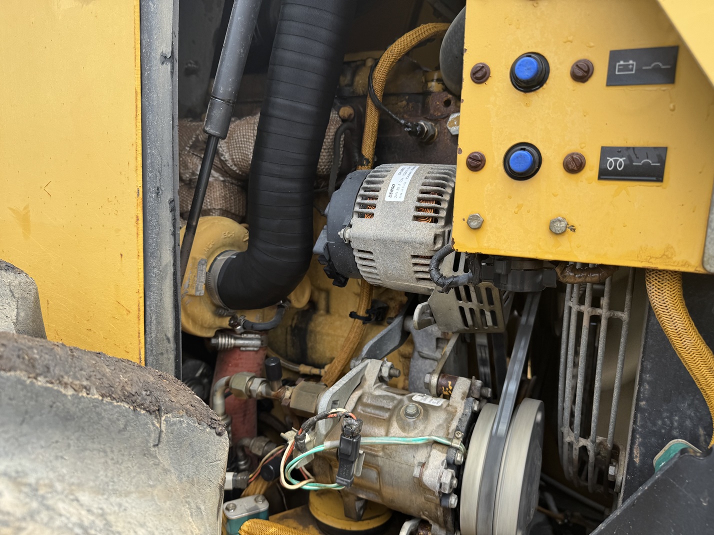 caterpillar cp533e | Hogeboom Machinery | Hogeboom Machinery