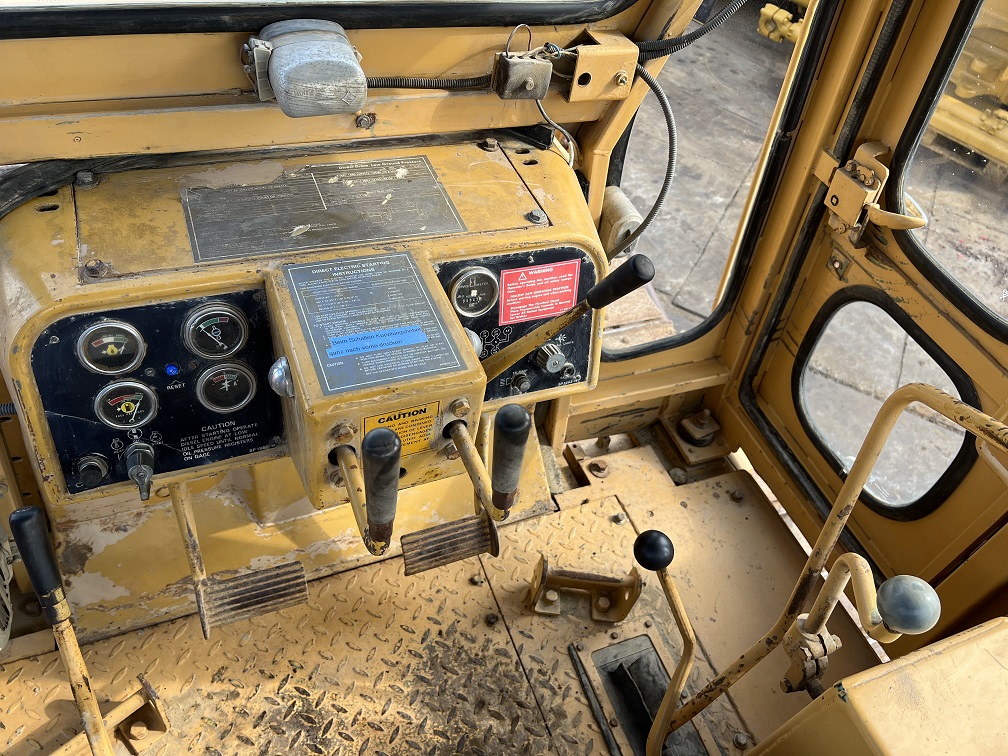 caterpillar d5b | Hogeboom Machinery | Hogeboom Machinery