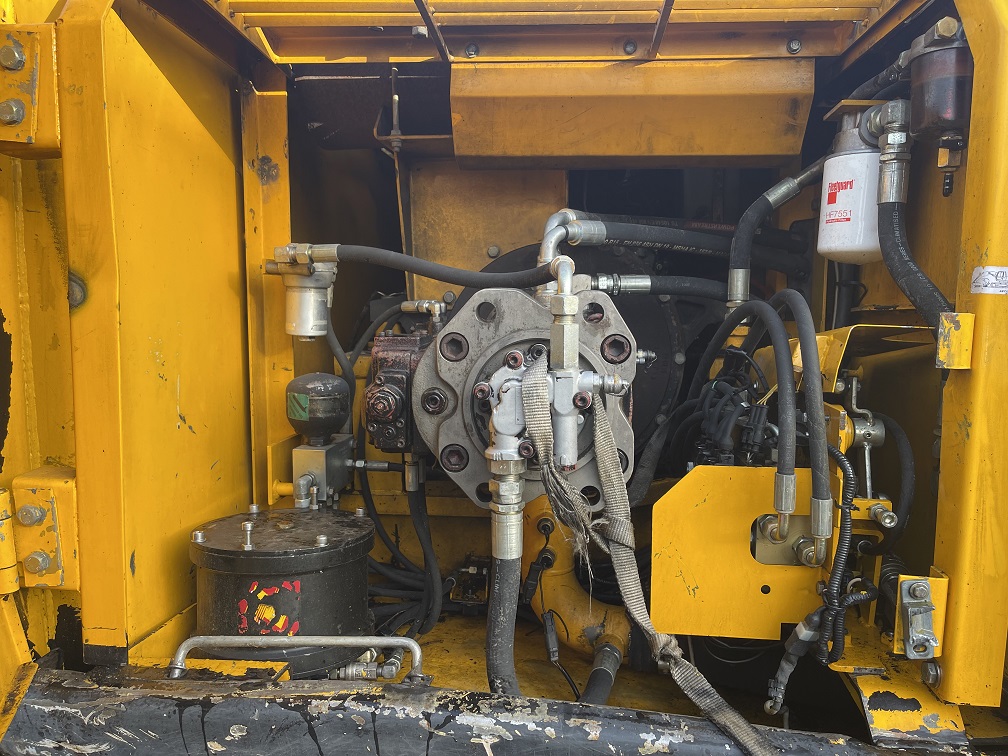 jcb js200 | Hogeboom Machinery | Hogeboom Machinery